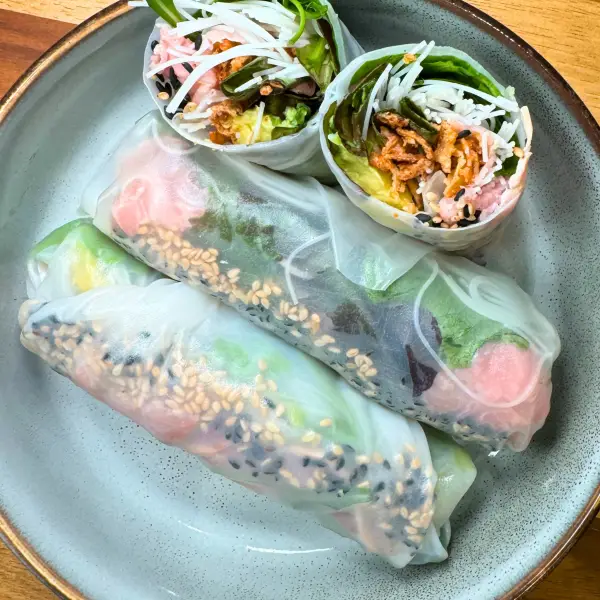 Bacon Avocado Rice Paper Wraps | Karinecooks