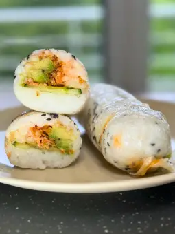 Salmon Avocado Fan Tuan | Karinecooks